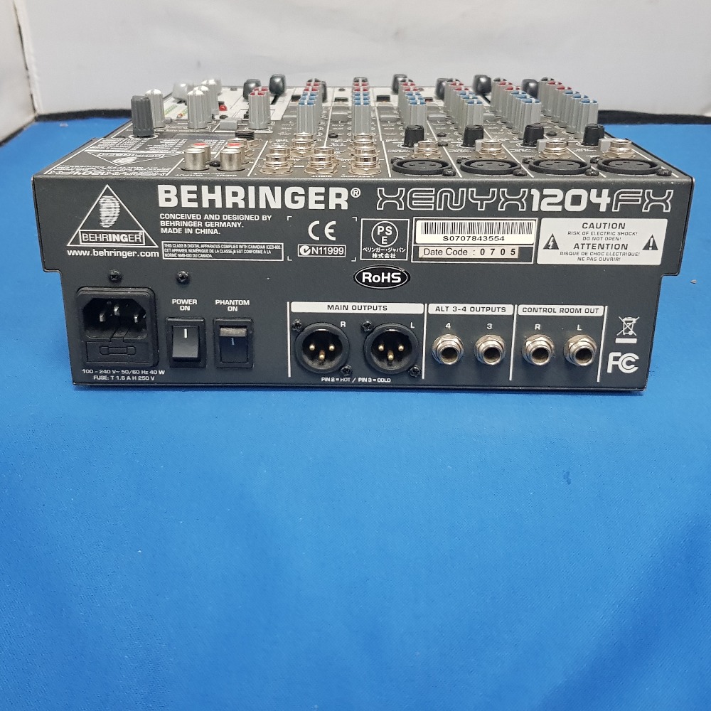 Pre-owned Behringer Xenyx 1204FX mixing Desk for studio/live or karaoke ...